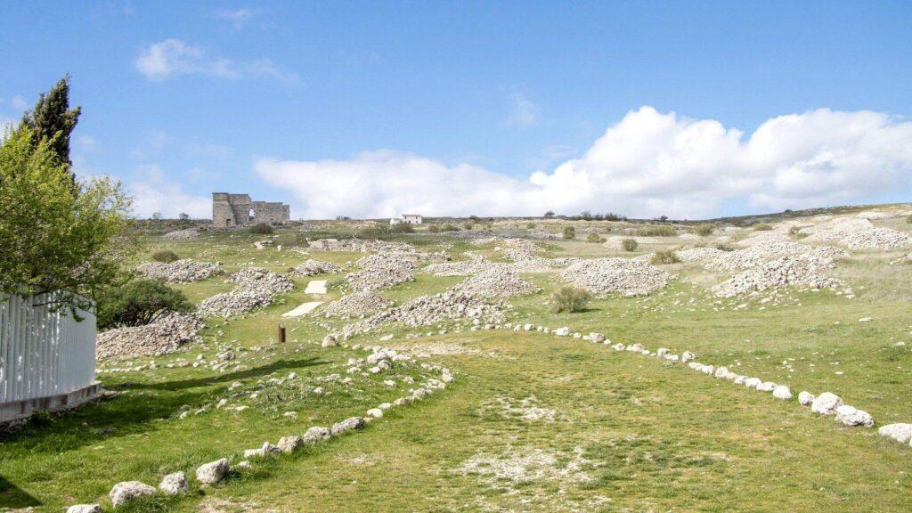 Everything You Need to Know about the Unique Roman Ruins of Acinipo ...