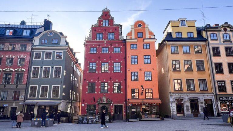Gamla Stan: Tips for Visiting the Beautiful Old Town of Stockholm ...