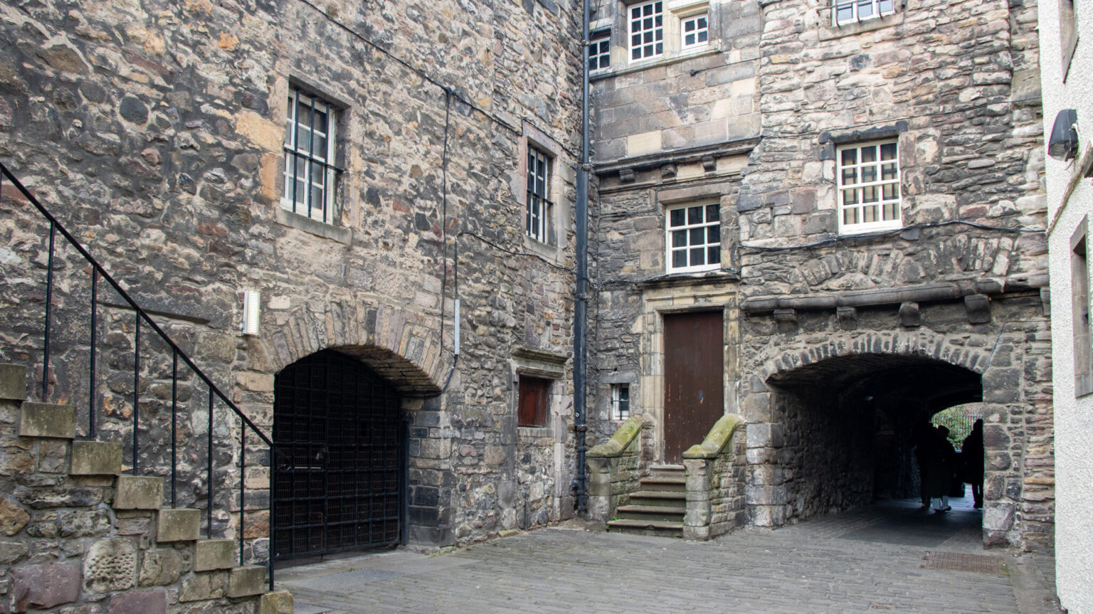 How to Spend the Perfect Weekend in Edinburgh | Krista the Explorer